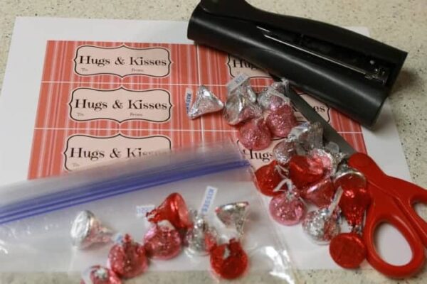 Hugs and Kisses Valentine Printable - A Day In Candiland