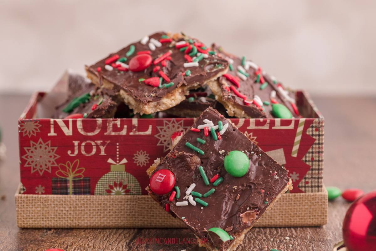 Christmas Crack Candy with M & Ms - A Day In Candiland