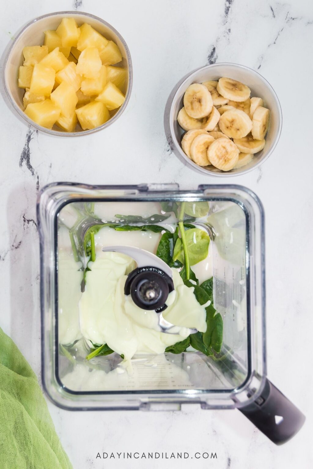 Key Lime Smoothie - A Day In Candiland