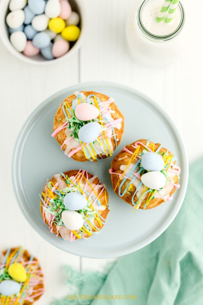 Spring Mini Bundt Cakes - A Day In Candiland
